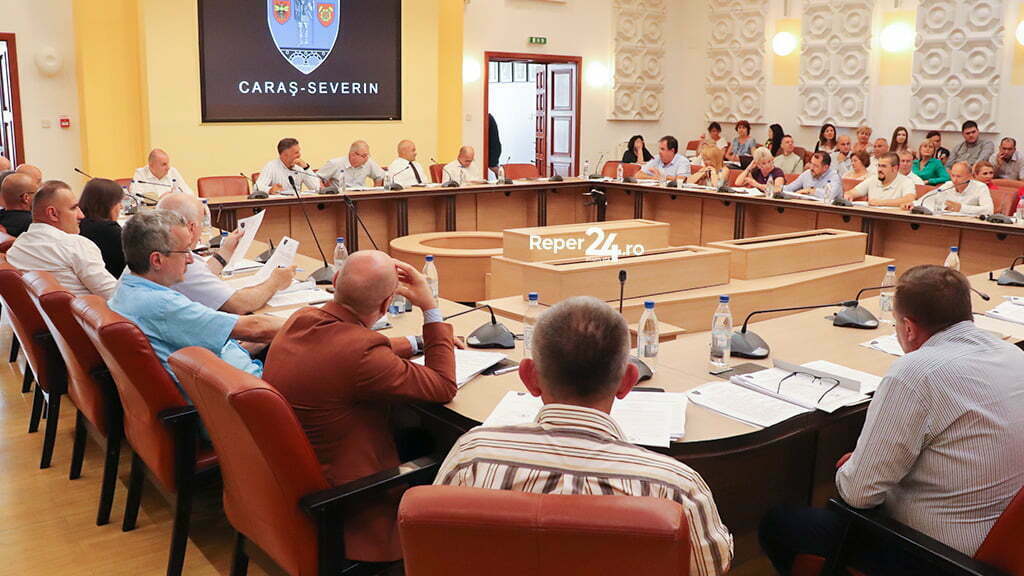 Bacul de la Moldova Nouă, pe punctul de a deveni istorie!